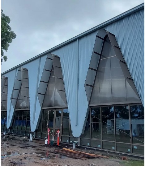 LA Cladding and Roofing - Professional Cladding & Construction Services