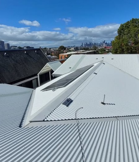 LA Cladding and Roofing - Professional Cladding & Construction Services